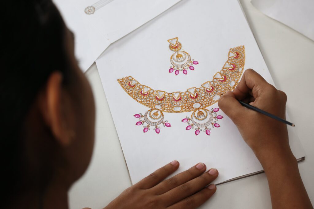Best Jewellery Designing Courses After 12th | IIG South
